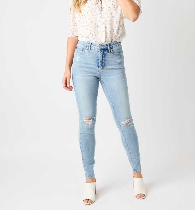 75% OFF KYLIE MID RISE JEANS – Mud & Moo Boutique